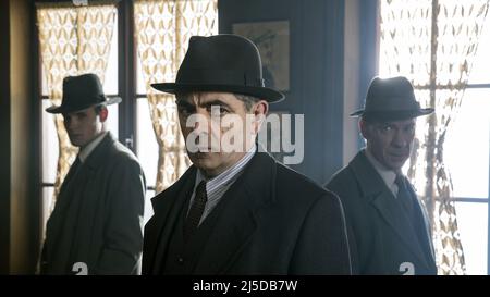 Maigret TV Series 2016 - 2017 UK 2017 Season 2, episode 1 : Maigret: Night at the Crossroads ...