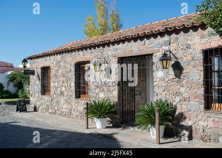 Colonial house in Colonia del Sacramento, Uruguay Stock Photo - Alamy