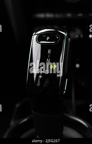 The Black And Chrome Automatic Gearstick On A 2018 Mini Cooper 1499GT ...