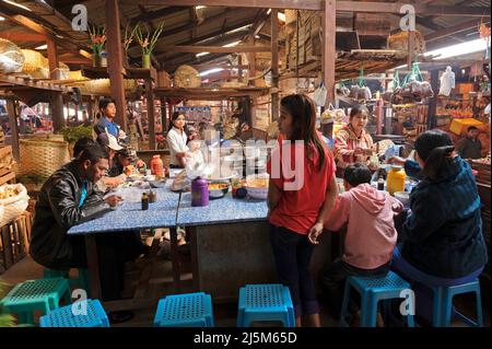 Food stall in market, Pyin Oo Lwin, also known as Pyin U Lwin and ...