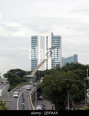 Jakarta, Indonesia-April 24, 2022: The pancoran statue with the sky ...