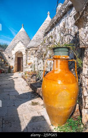 Trulli house accommodation, Puglia, Italy, Europe Stock Photo - Alamy