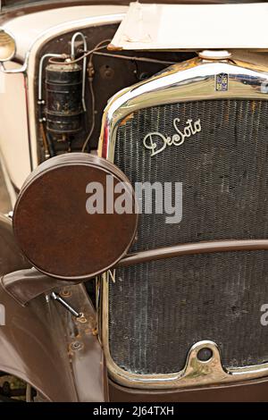 Cars Australia / Old 1929 Desoto 6 Model k in the 1850`s gold mining ...
