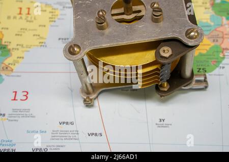 Rotary variable capacitor Stock Photo - Alamy