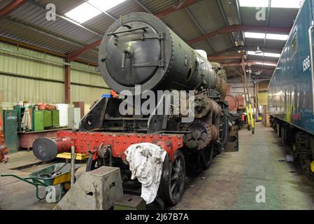 BR Standard Class 4 Tank Locomotive Stock Photo - Alamy