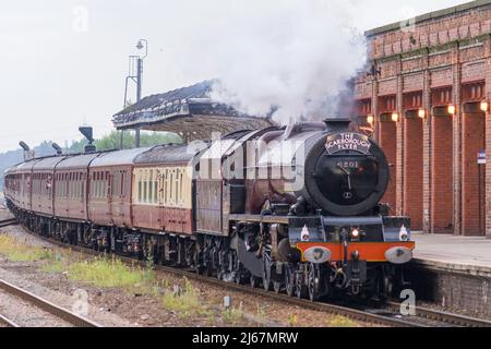 Princess Elizabeth pulling the Scarborough Flyer into Wakefield Stock ...