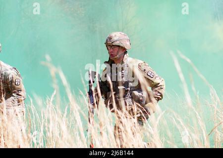 Ohio Army National Guard Soldiers, assigned to the 838th Military ...