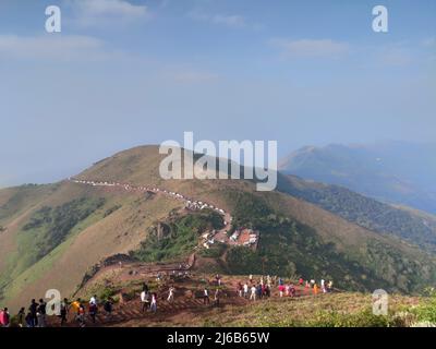 Morning view at Mullayanagiri in Chikmagalur Stock Photo - Alamy