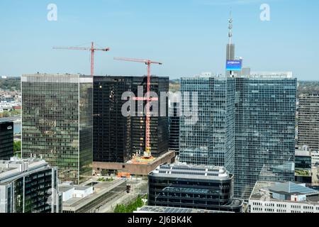 Proximus Building in the Quartier Nord | Les bureaux de Proximus ...