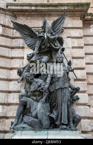 "Peace"; The monumental allegorical bronze statues of War and Peace ...