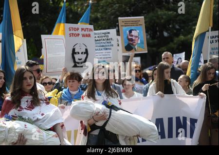 Budapest, Hungary, 30th Apr 2022, Protestors march in Budapest for ...