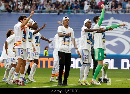 Real Madrid's Eduardo Camavinga with the trophy after the UEFA ...