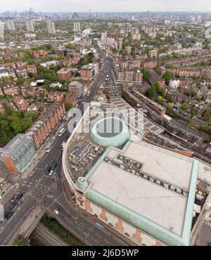 Finchley Road area, O2 Centre, Camden, London, England Stock Photo - Alamy