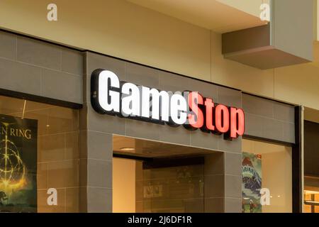 GameStop store front in retail mall Stock Photo - Alamy