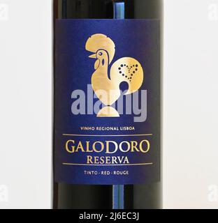 Wine label. Galodoro Reserva. Vinho Regional Lisboa. Portugal. Tinto ...