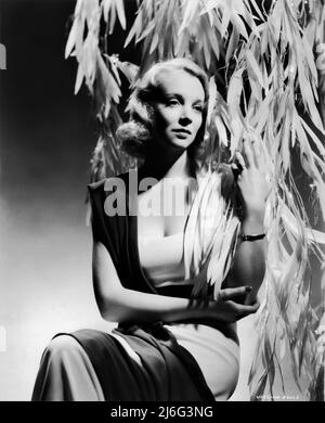 THERE GOES MY HEART, Fredric March, Virginia Bruce, 1938 Stock Photo ...