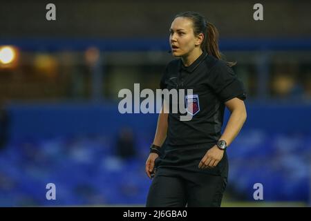 Referee Emily Heaslip during the game Stock Photo - Alamy