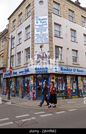 Corner shop east London. Corner shop Shoreditch. Corner shop UK. Corner ...