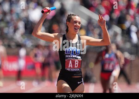 Courtney WAYMENT (United States of America) competing in the Women's ...