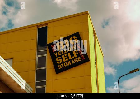Big Yellow Self Storage Warehouse South London Stock Photo - Alamy
