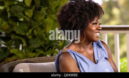 OPRAH + VIOLA: A NETFLIX SPECIAL EVENT, (aka OPRAH AND VIOLA: A NETFLIX ...