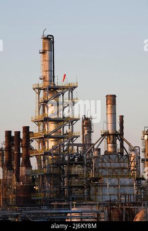 Oil and gas refinery, Montreal East, Quebec, Canada Stock Photo - Alamy