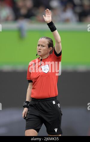 WOLFSBURG - Referee Cheryl Foster during the Women's UEFA Champions ...