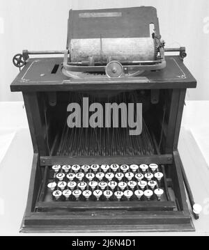 CHRISTOPHER SHOLES (1819-1890) American inventor of the Querty keyboard ...