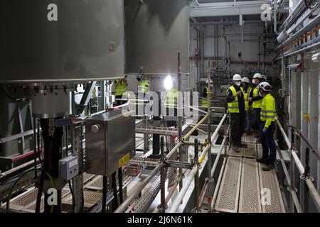 PRODUCTION - 25 April 2022, Spain, Cadiz: View of the converter room of ...