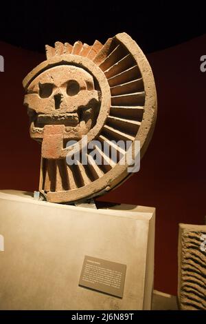 Inside of the Teotihuacán Museum (Mexico City - Mexico). Intérieur du ...