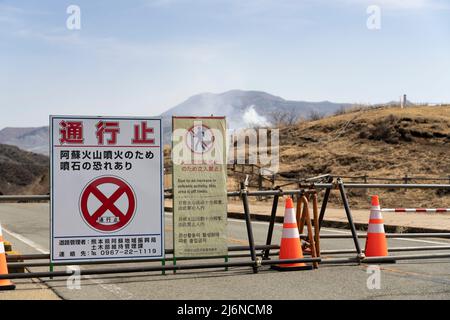 Road closure and area closure due to level of volcanic activity. Mt ...