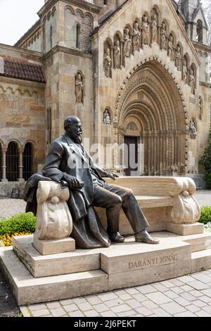 Vajdahunyad castle - statue of Darányi Ignác, in City Park, Budapest ...