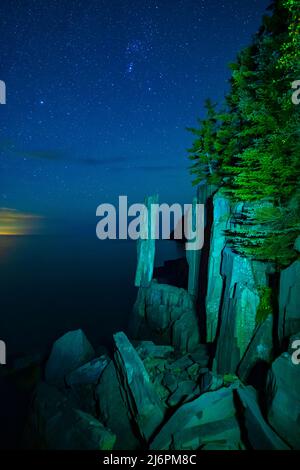 Canada, Maritimes, Digby County, Digby Neck, Bay of Fundy, Balanced ...