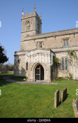 St Nicholas Church, Chadlington, Oxfordshire Stock Photo - Alamy