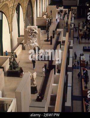 INTERIOR - GALERIA DE ESCULTURA DEL S XIX - MUSEO INSTALADO EN LA ...