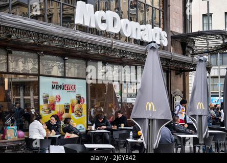 Customers seen at a McDonald’s American fast-food restaurant. (Photo by ...