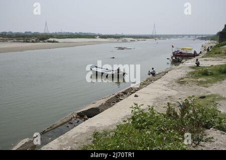 The Ganges with floating boats near Guptar Ghat or Narayan Ghat. Civil Lines, Kanpur, Uttar ...