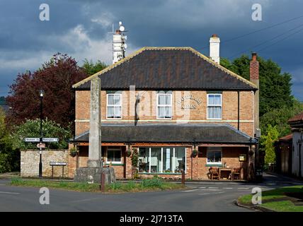 Houses in the village of Hotham, East Yorkshire, England UK Stock Photo ...