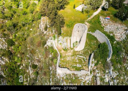 Medieval fortress Gradina in Drnis town, Croatia Stock Photo - Alamy