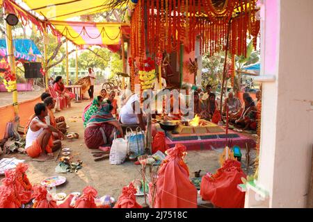 13 April 2022: Havan Yagya Fire Ceremony by Several people On the ...