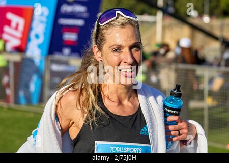 Gerda Steyn on the Winners Podium of the 2022 Two Oceans Ultra Marathon ...