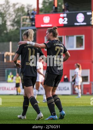 Karolina Lea Vilhjalmsdottir (23 FC Bayern Munich) und Lucia Alves (13 Benfica Lisbon) during ...