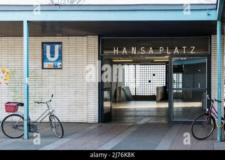 Berlin, Germany, Metro Station and Hansaplatz point skyscraper ...