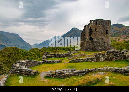 Beautiful medieval ruins of Dolbadarn Castle, Llanberis, Gwynedd, North ...