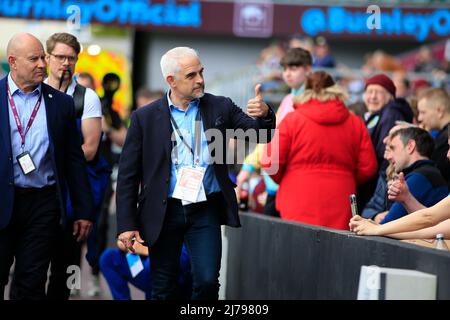Thumbs up for the fans from Burnley Executive Chairman Alan Pace Stock ...