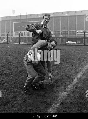 Comedian Dickie Henderson Stock Photo - Alamy