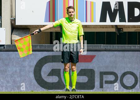 NIJMEGEN - Go Ahead Eagles assistant coach Dennis van der Ree during ...