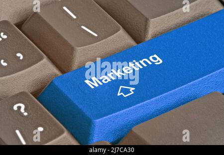 Keyboard with keys for lead conversion Stock Photo - Alamy