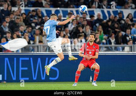Adam Marusic of S.S. Lazio and Antonio Sanabria of U.S. Cremonese are ...