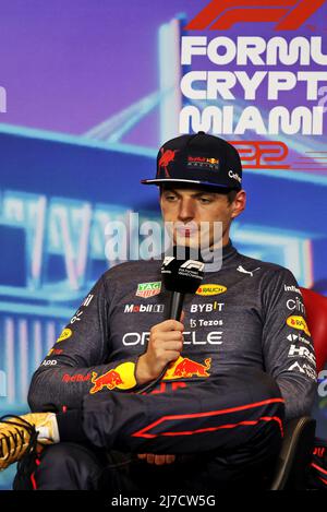 Max Verstappen (NLD) Red Bull Racing RB18. French Grand Prix, Friday ...